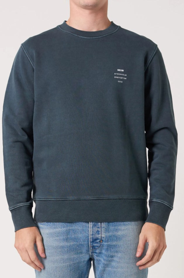 Neuw Crew Dark Pine – George and Olive