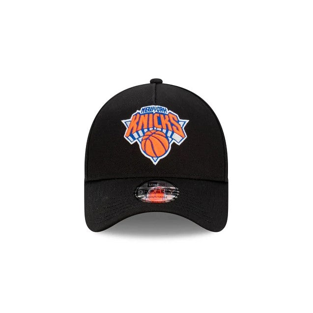 New York Knicks NBA Essentials Vintage Black – George and Olive