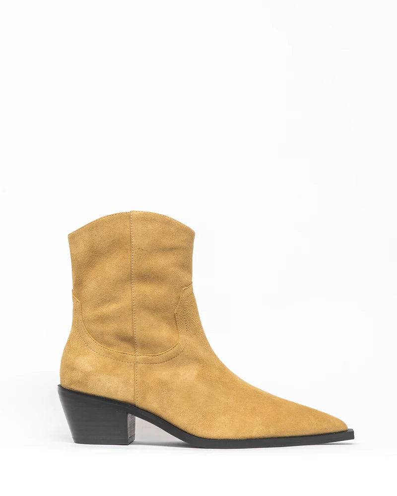 Whip Boot Taupe Suede – George and Olive